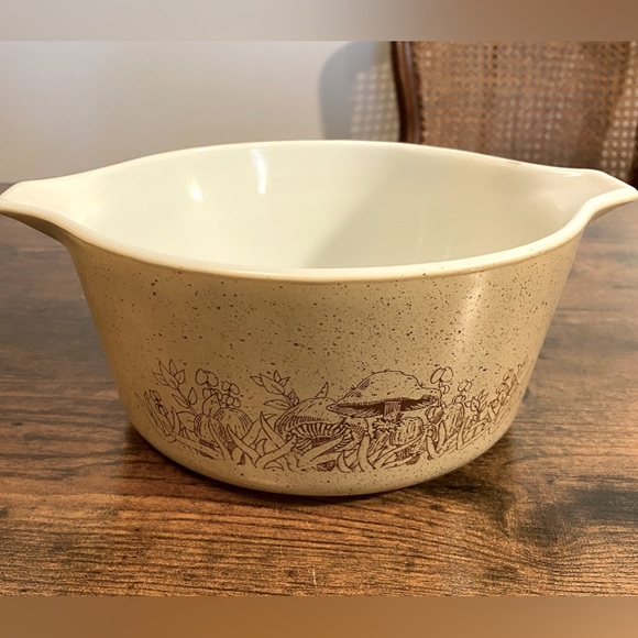 Pyrex | Kitchen | Vintage Pyrex Baking Dish Forest Fancies Mushrooms ...